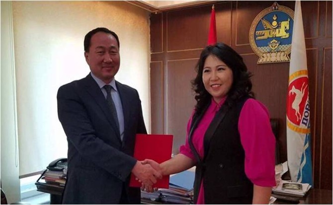 Зээлийн батлан даалтын сантай хамтран ажиллах гэрээ байгууллаа